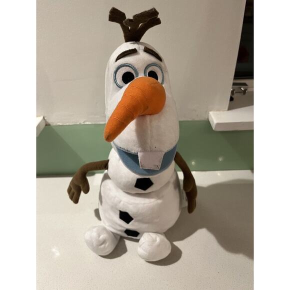 Disney | Toys | Disney Olaf Frozen Pull Apart Light Up Plush Doll Works ...